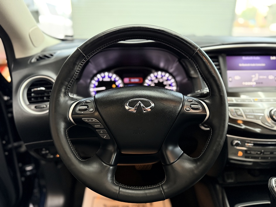 2020 INFINITI QX60 LUXE - Gilroy Car Club LLC