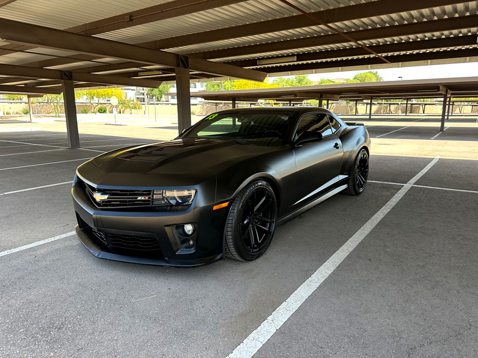 Flat Black Camaro Zl1