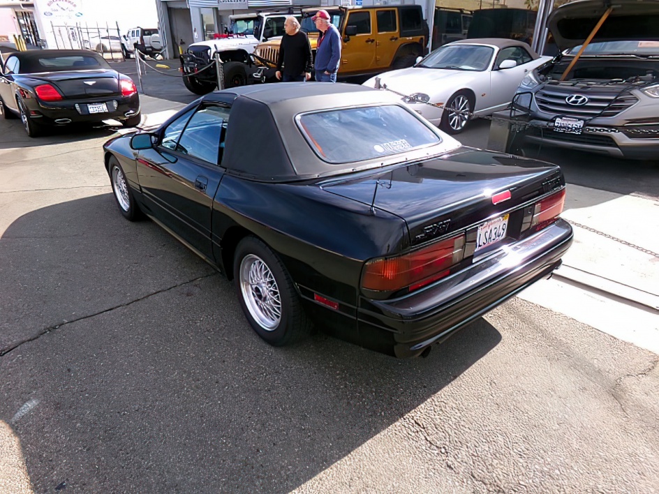 1990 MAZDA RX-7 - One Eleven Vintage Cars