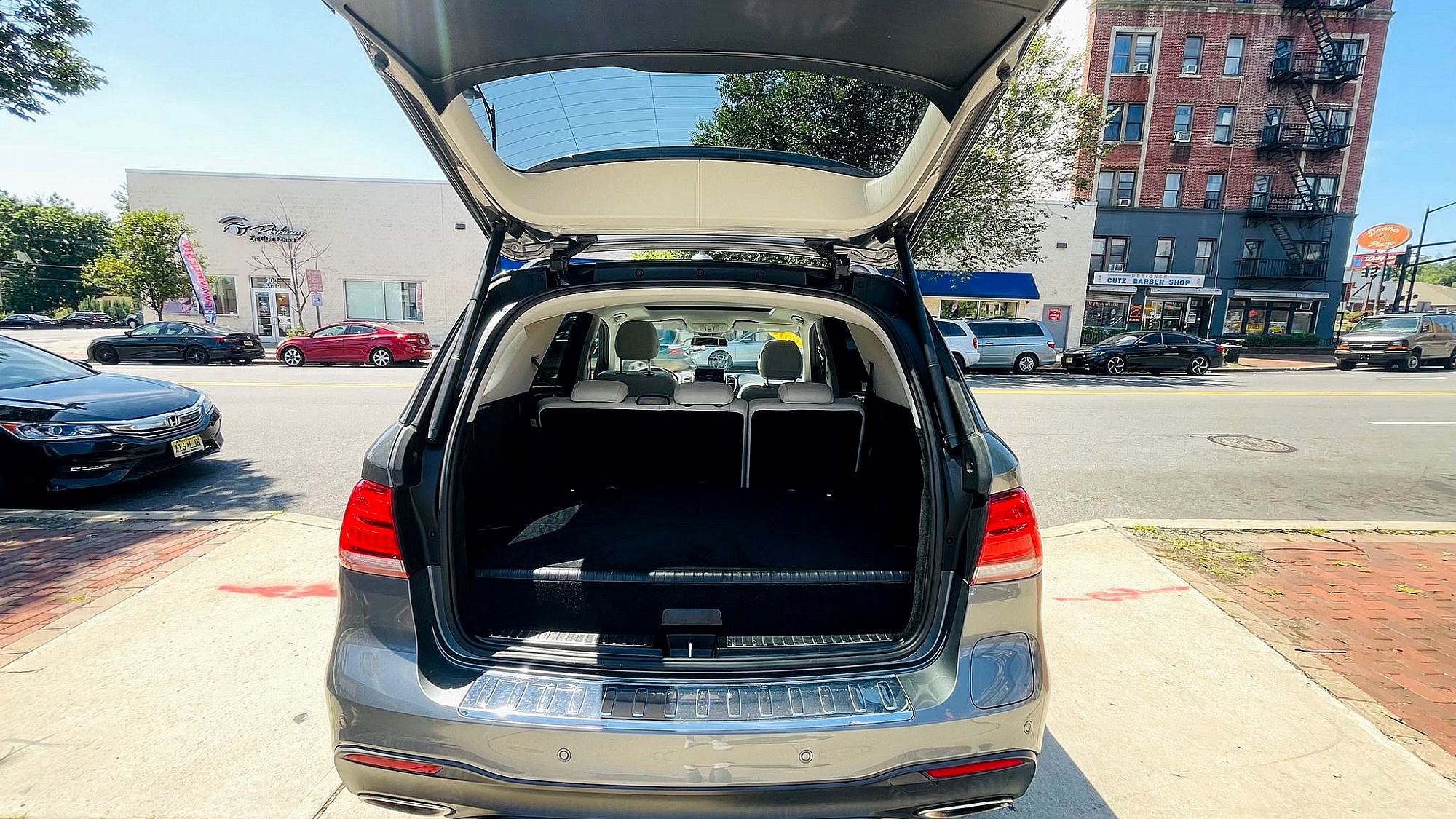 2018 MERCEDES-BENZ GLE 550E - Buy Here Pay Here 999 Down