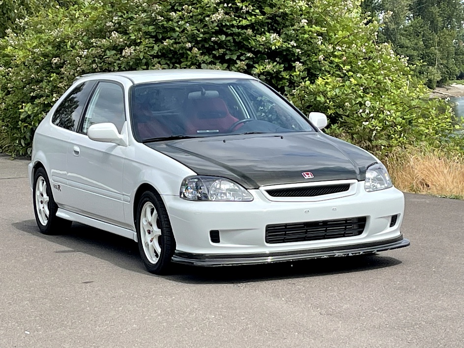 Honda Civic Hatchback 2000 Modified