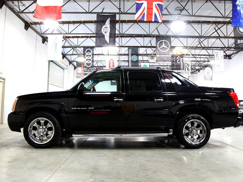 2002 CADILLAC ESCALADE EXT - Goxee Dealer Corp