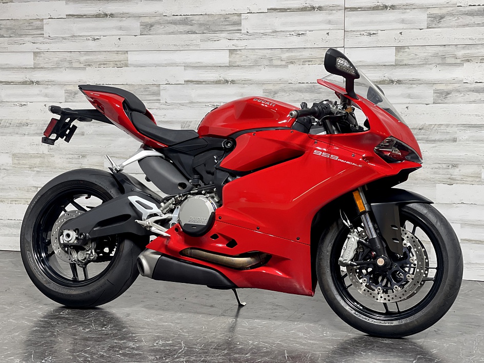 2016 DUCATI 959 PANIGALE - Mint Motorcycles – Dallas, TX