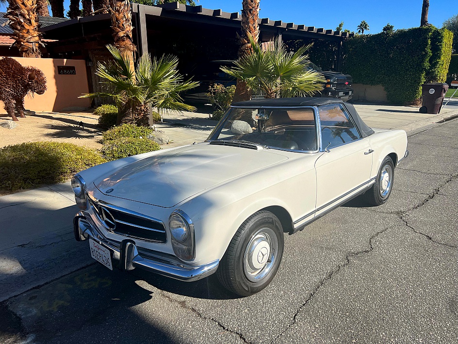 1965 MERCEDES-BENZ SL - Classic vehicle Vintage vehicle Buy sell trade
