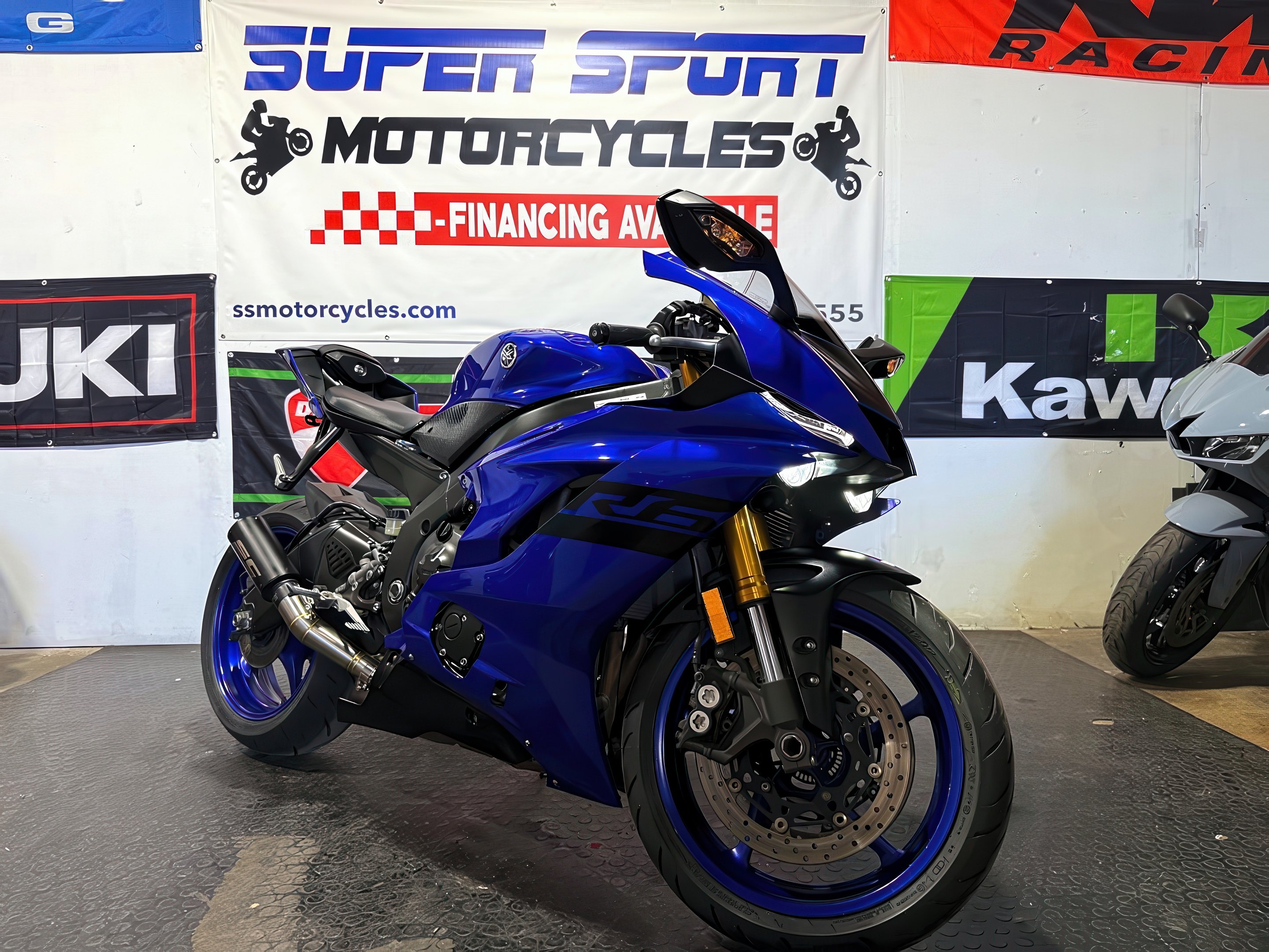 2018 YAMAHA YZF-R6 - Super Sport Motorcycles